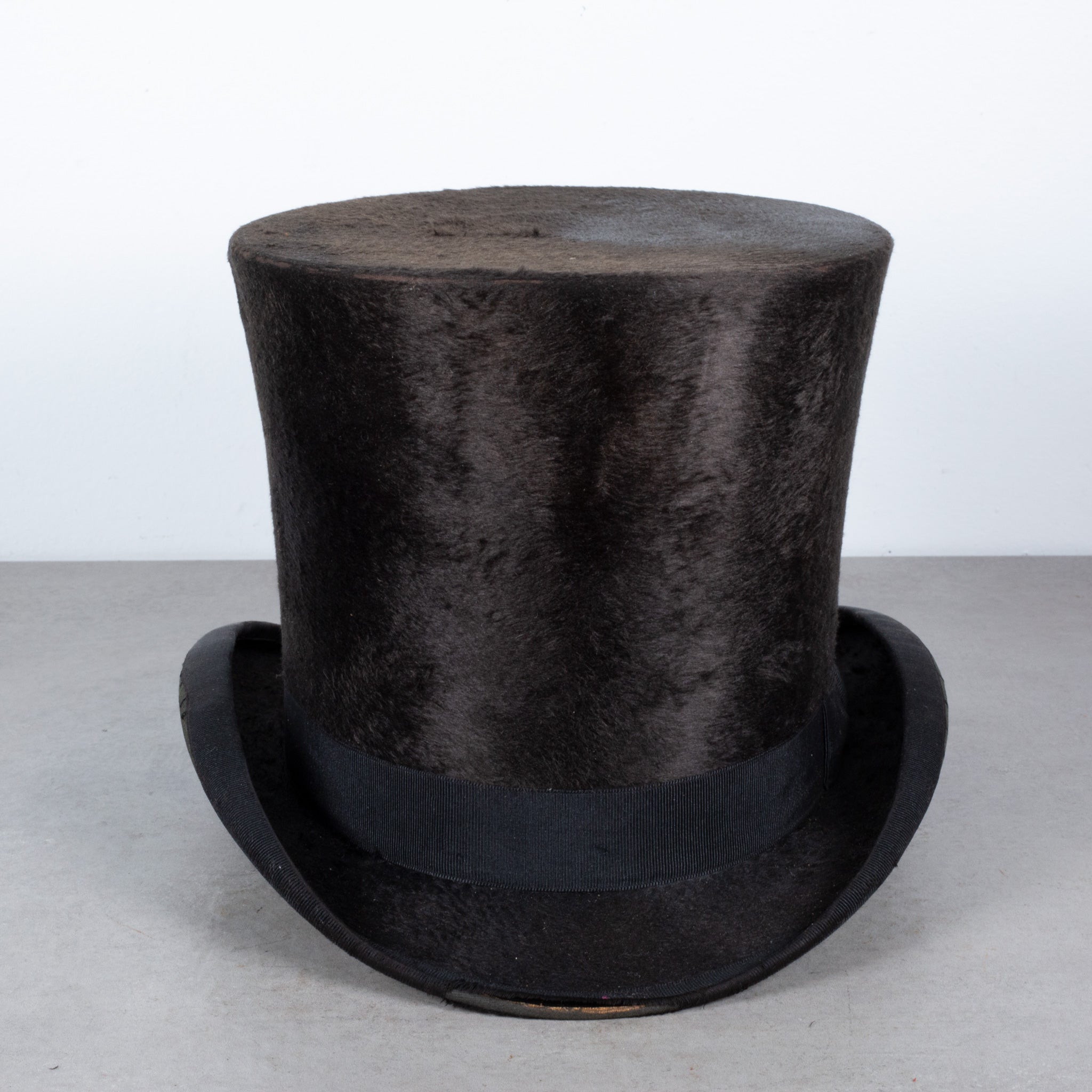 Beaver Skin Top Hat and Box c.1880-1920 | S16 Home