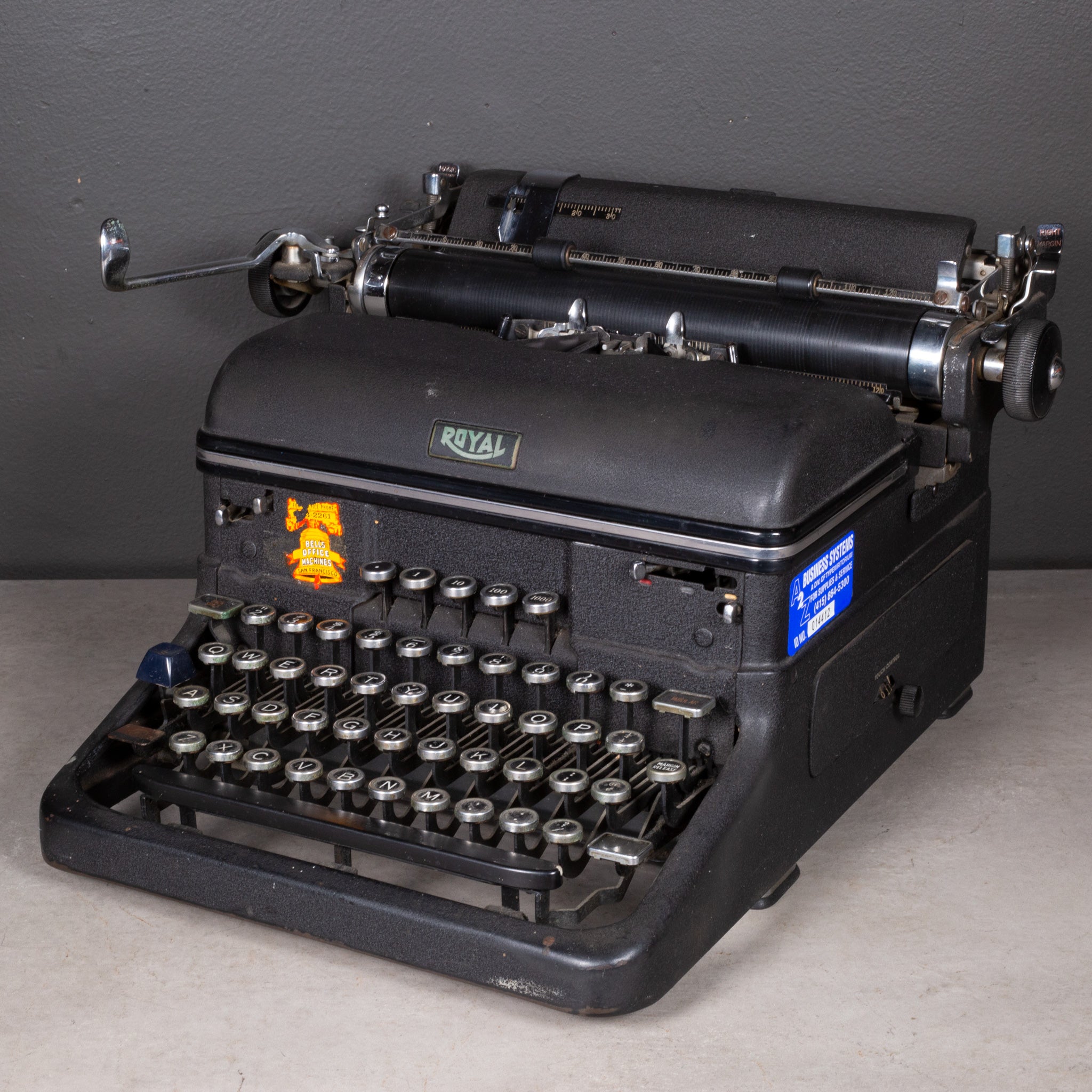 Antique Royal "Magic Margin" Typewriter c. 1938 | S16 Home