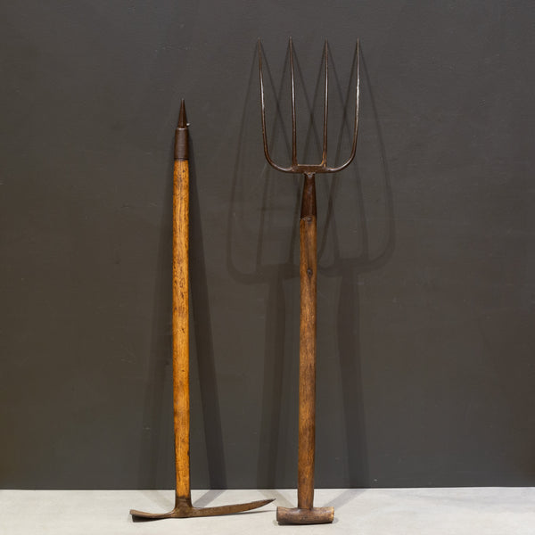 WWll Era Ice US Army Ames Ice Ax and Pitchfork c.1940s | S16 Home