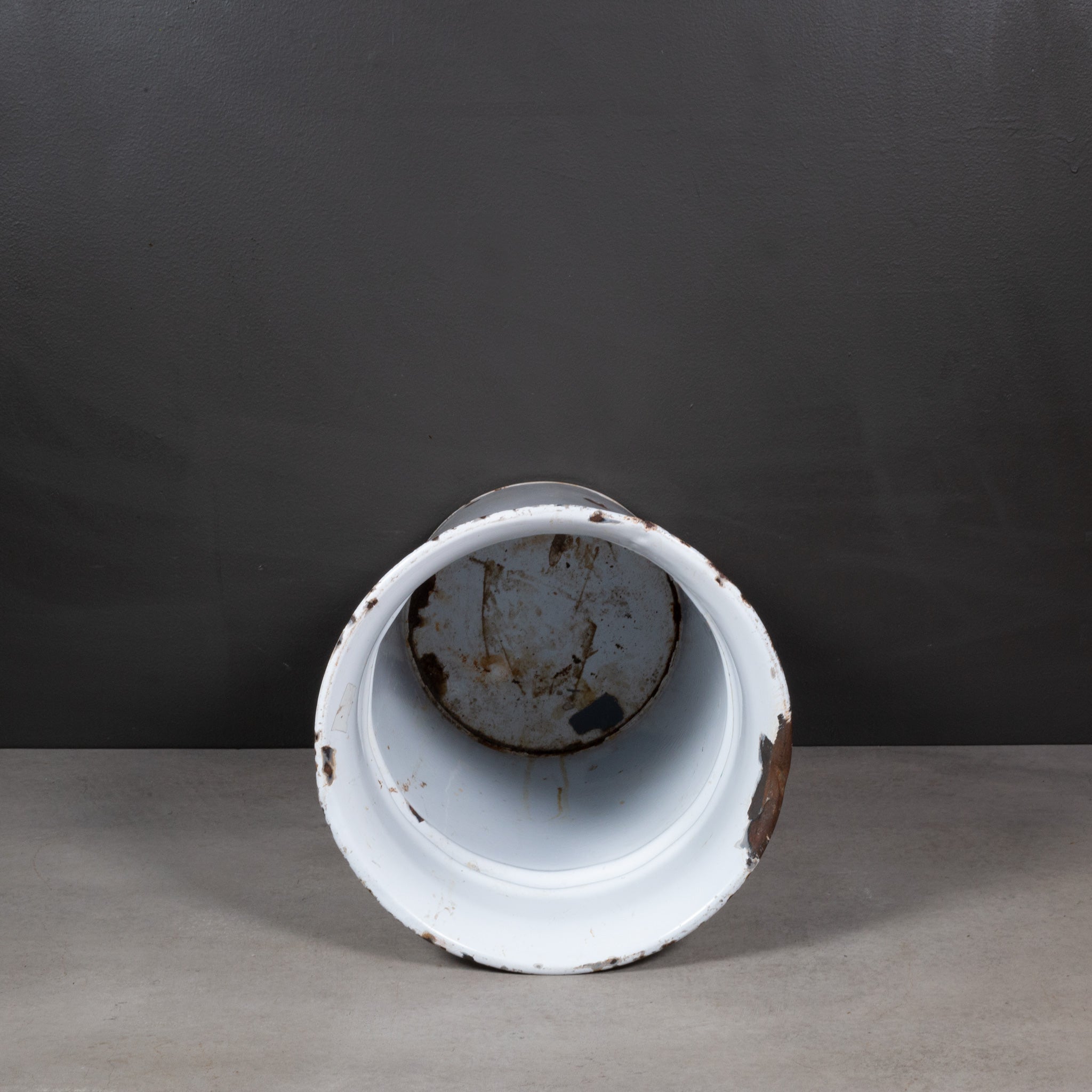 Vintage Barber Chair Enameled Bucket c.1940-1950 | S16 Home