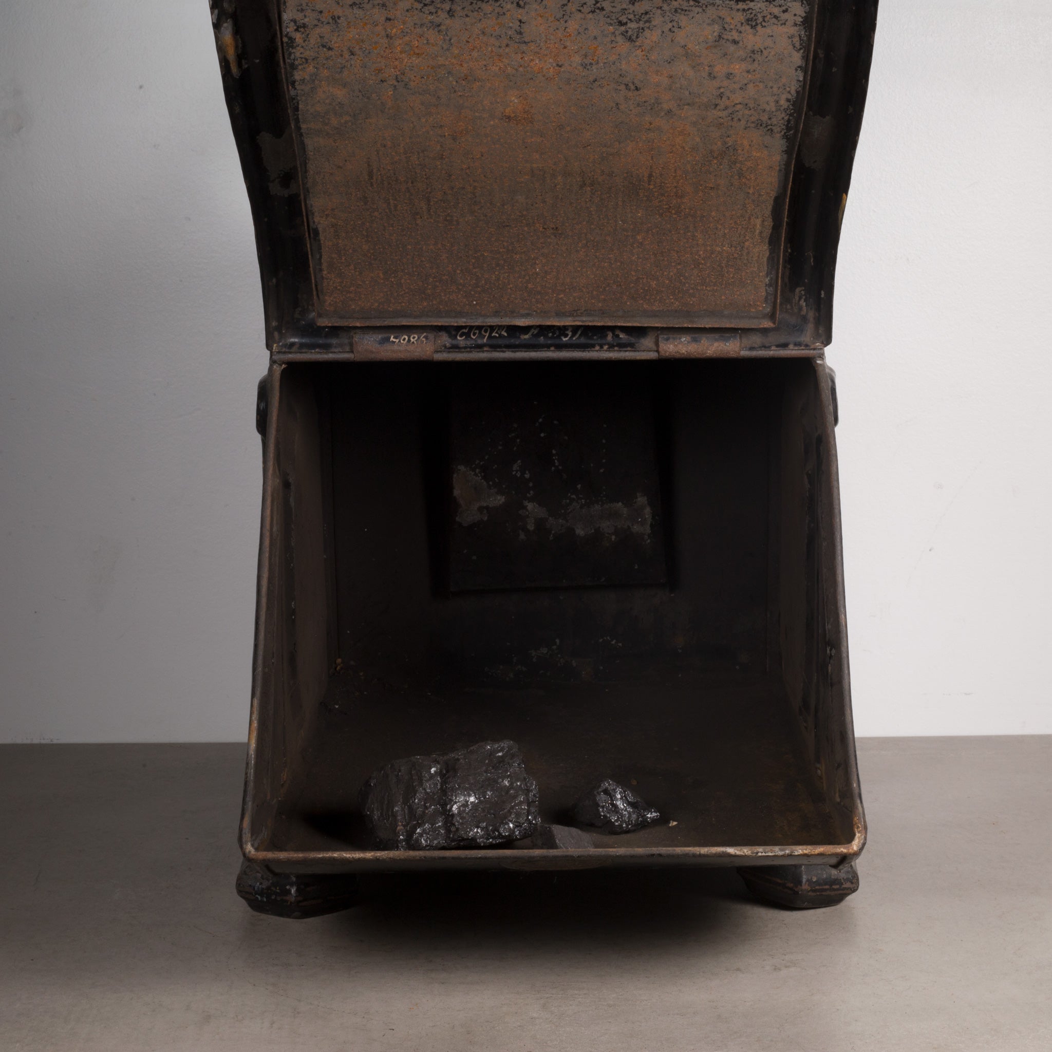 19th c. British Coal Scuttle c.1860 | S16 Home