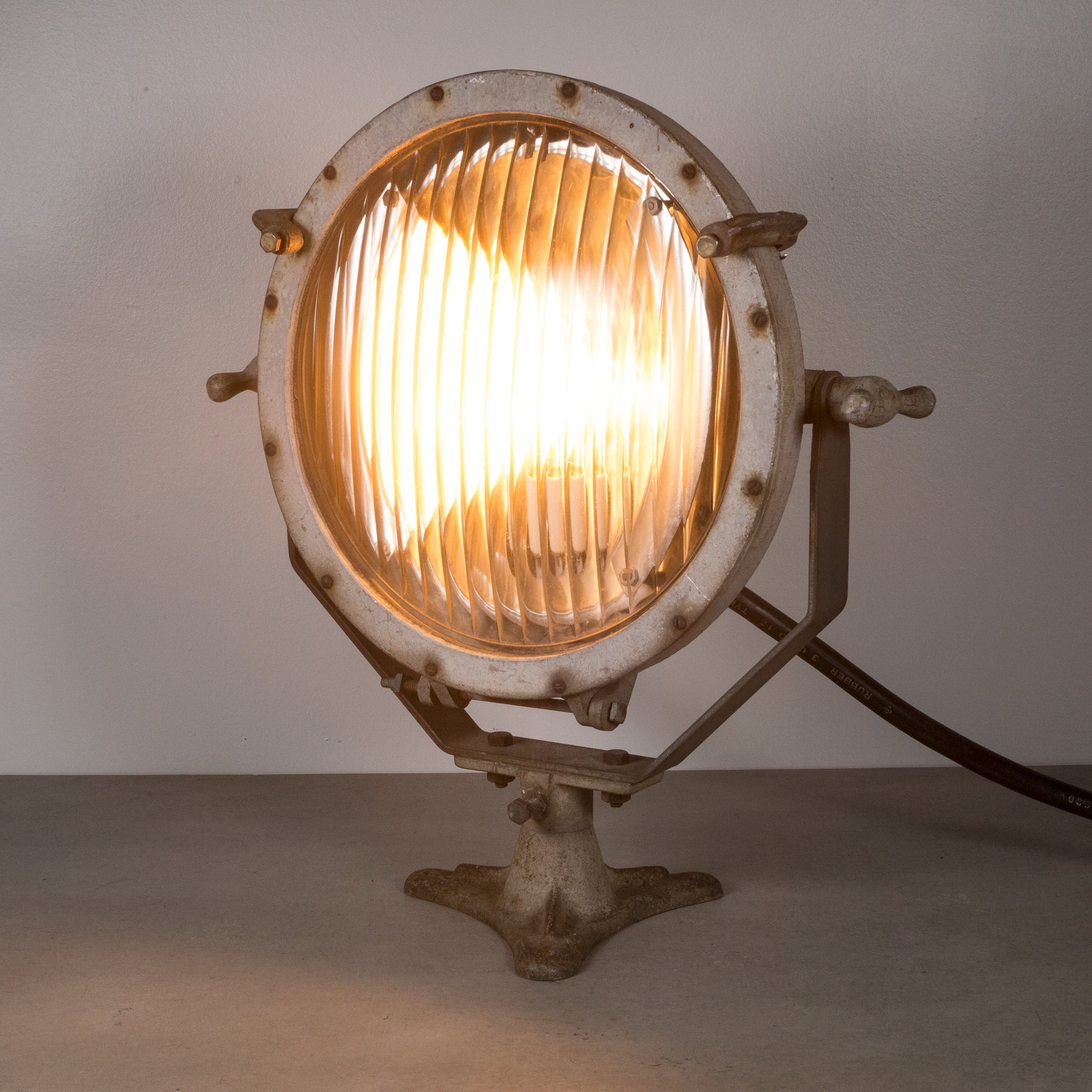 Antique Swivel Ship Searchlight c.1940 | S16 Home