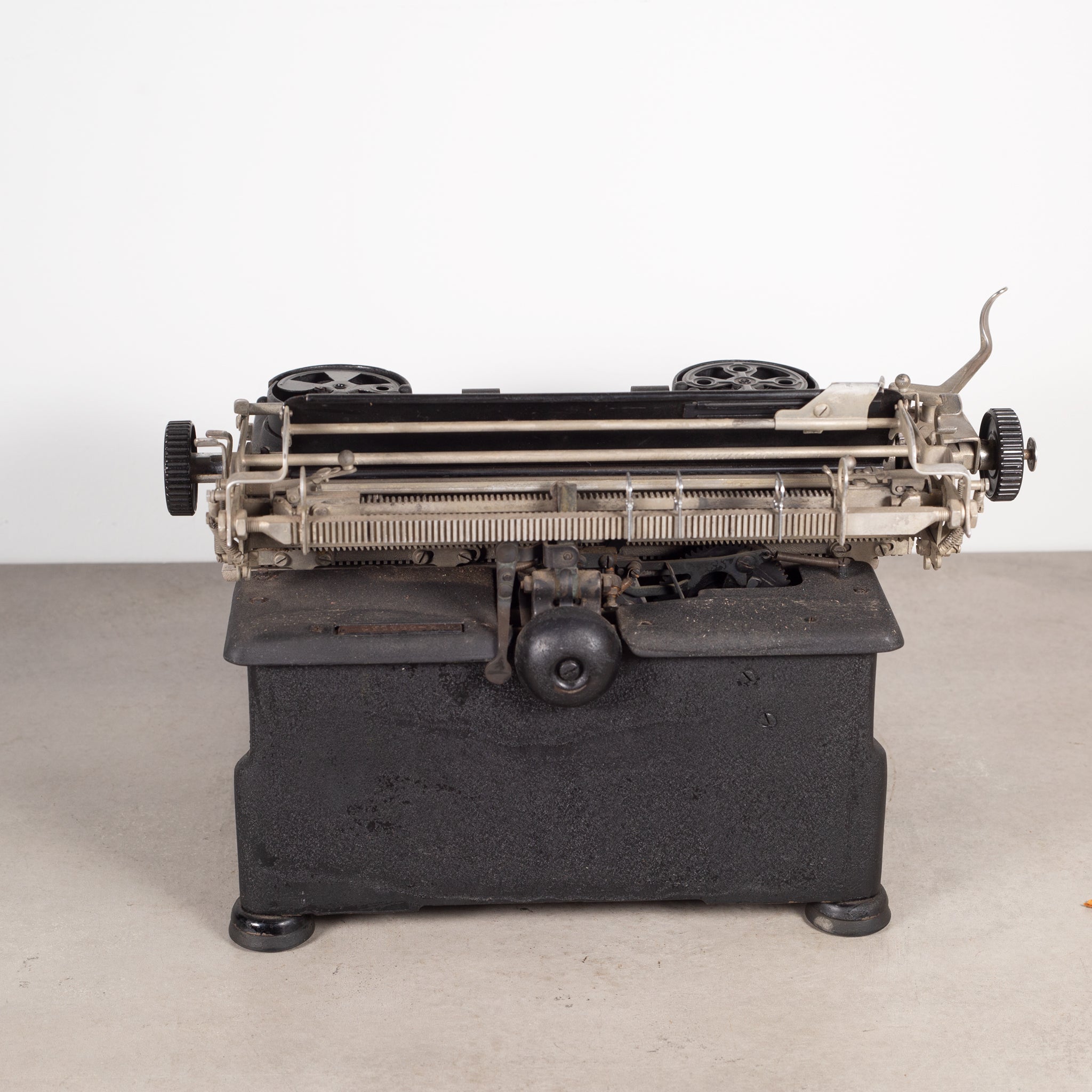 Antique Royal Standard Typewriter c. 1922 | S16 Home