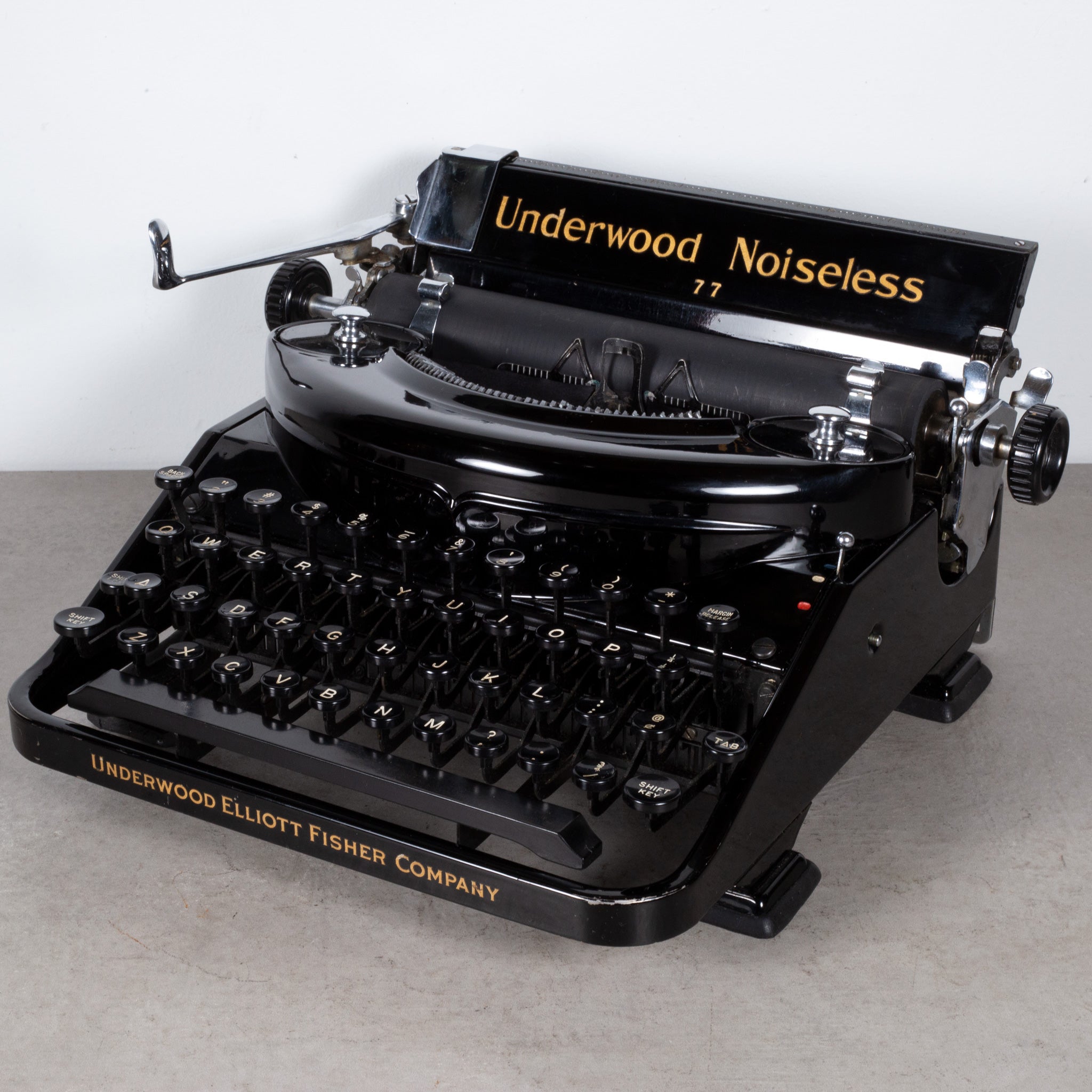 Antique Portable Underwood Noiseless Typewriter and Case c.1935 | S16 Home