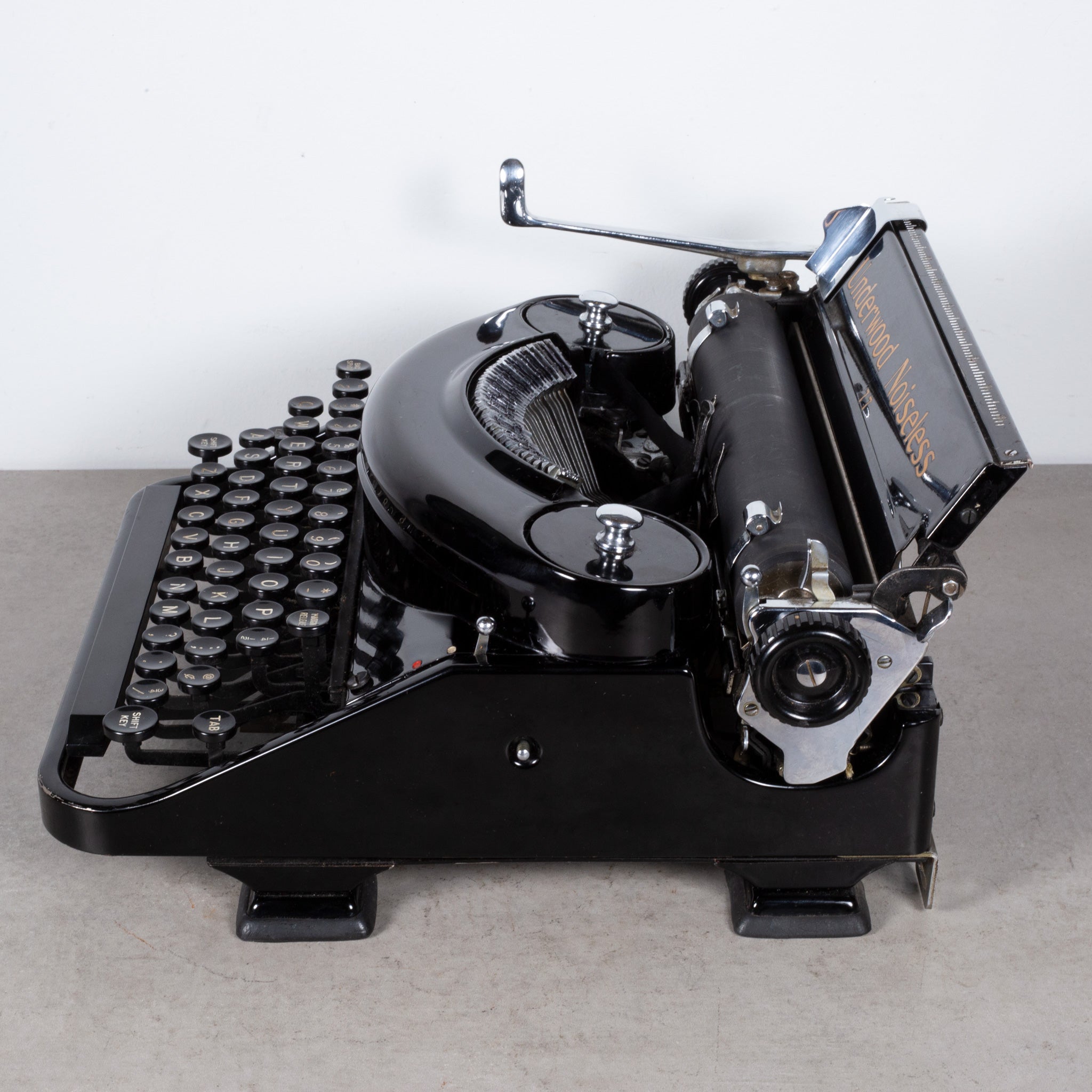 Antique Portable Underwood Noiseless Typewriter and Case c.1935 | S16 Home