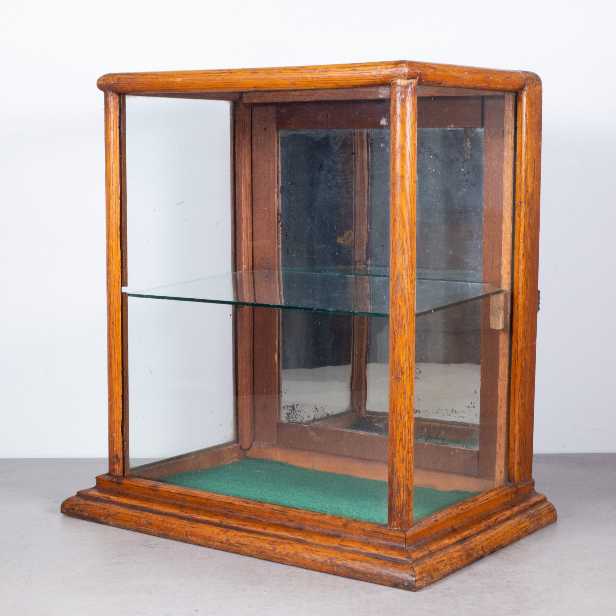 Antique Display Case c.1900 | S16 Home