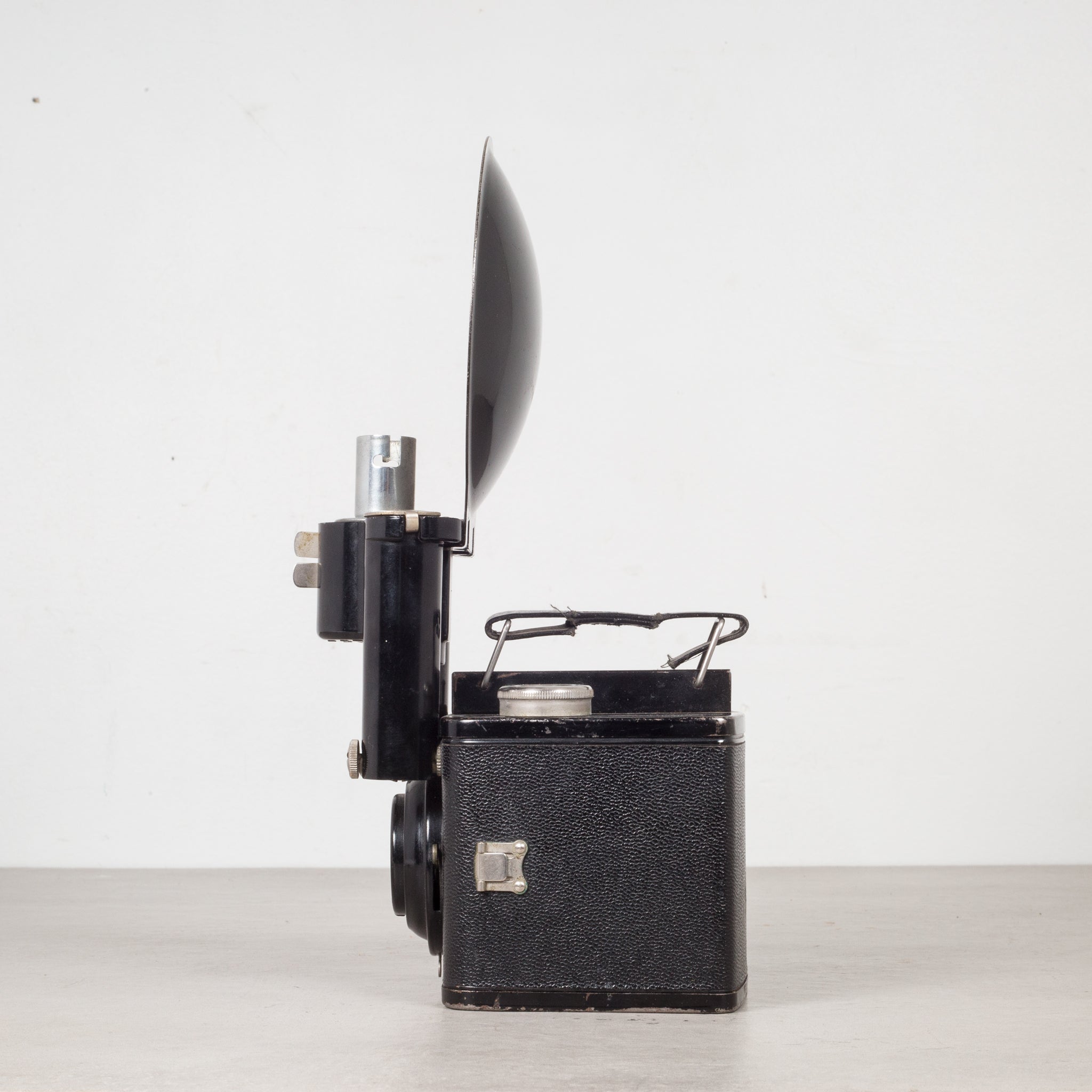 Kodak Brownie Flash Six-20 Camera c.1930-1940 | S16 Home