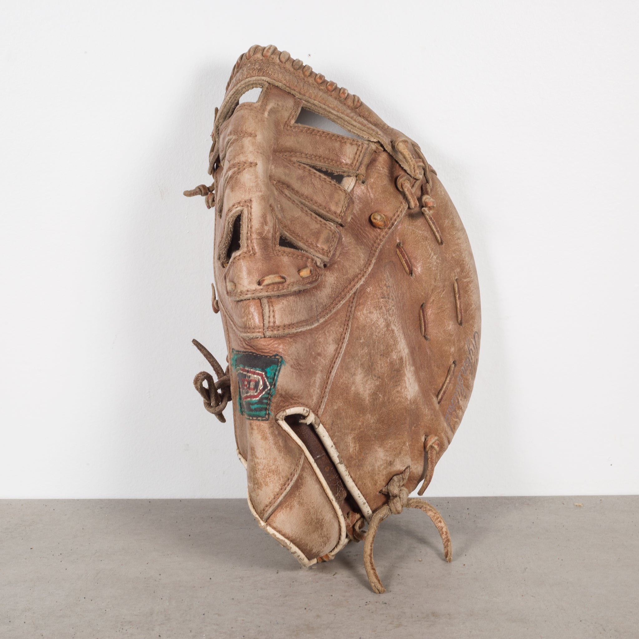 Vintage Leather Baseball Mits c.1940 | S16 Home
